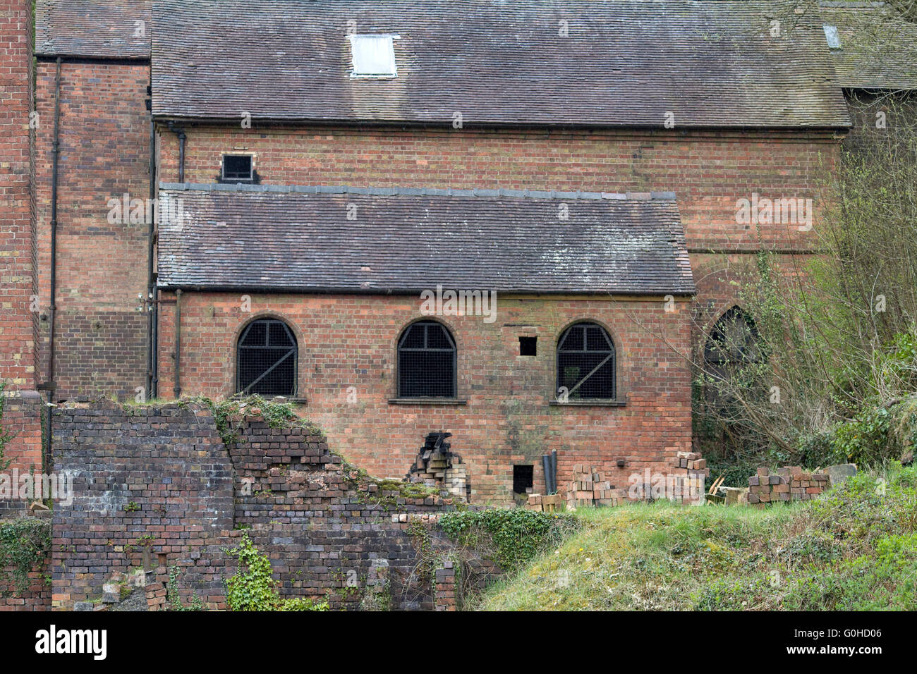 The old furnace coalbrookdale museum of iron hi-res stock photography ...