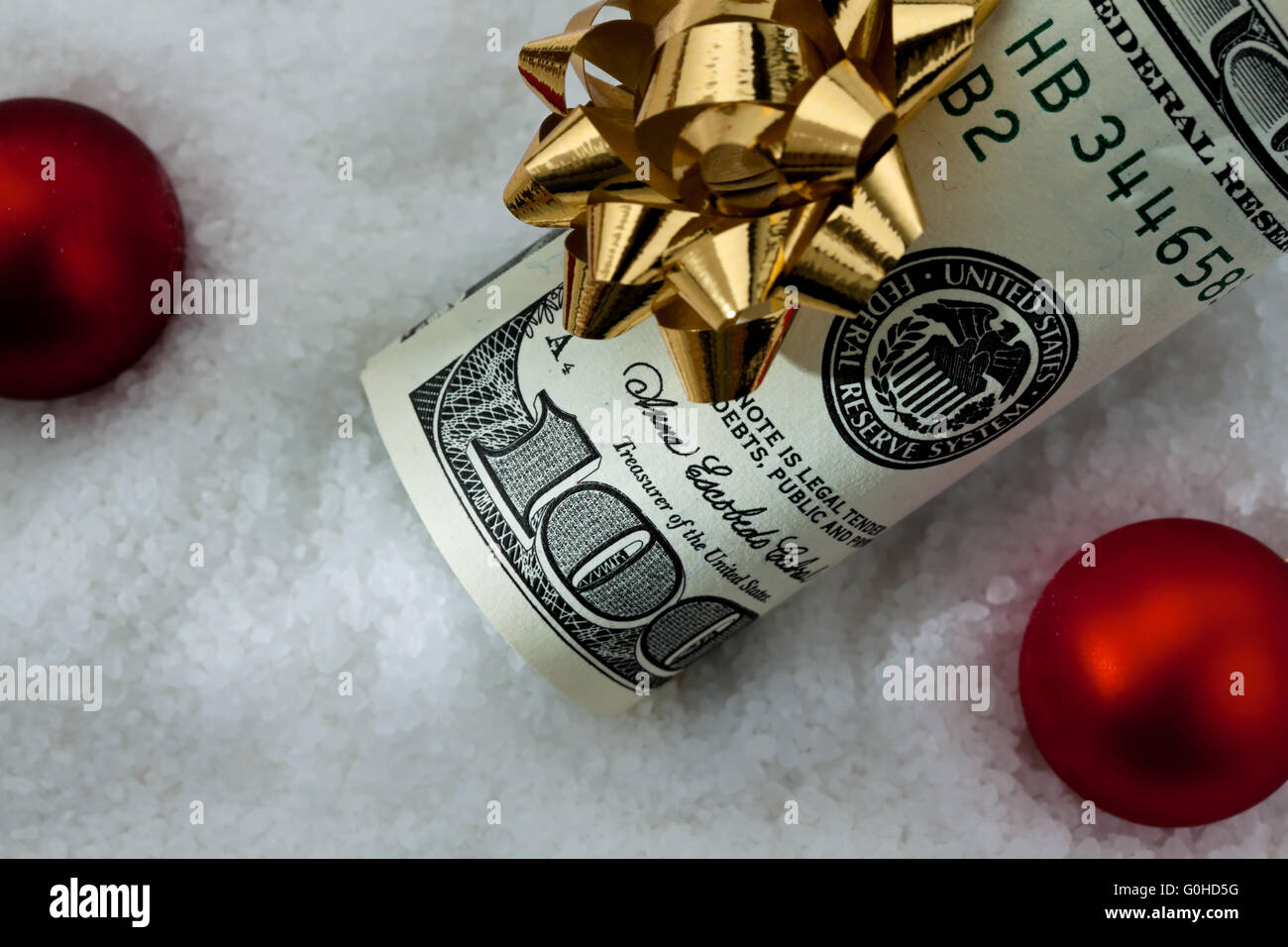 Dollar Currency notes with bow as a gift of money Stock Photo - Alamy