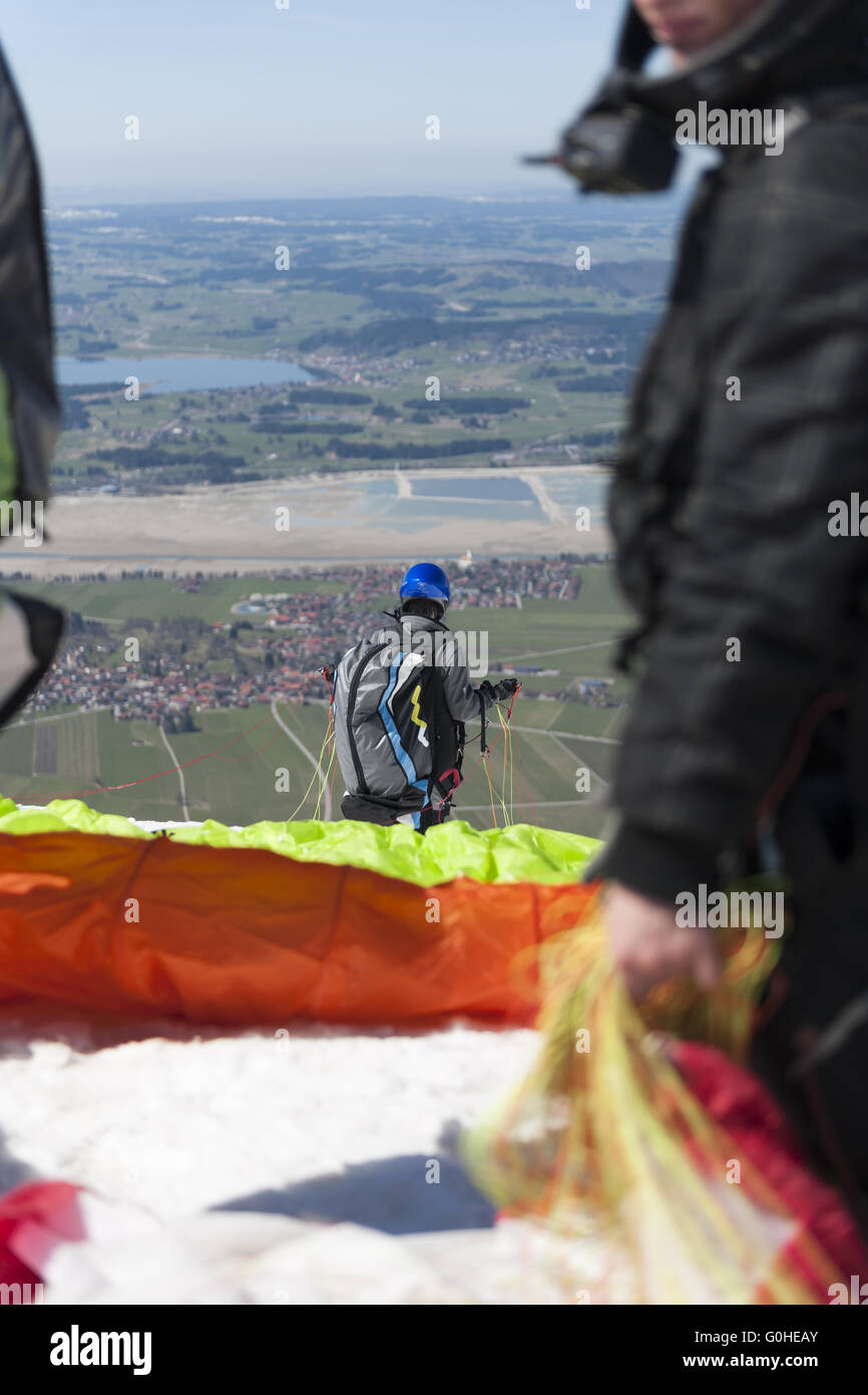 Bounce snow hi-res stock photography and images - Alamy
