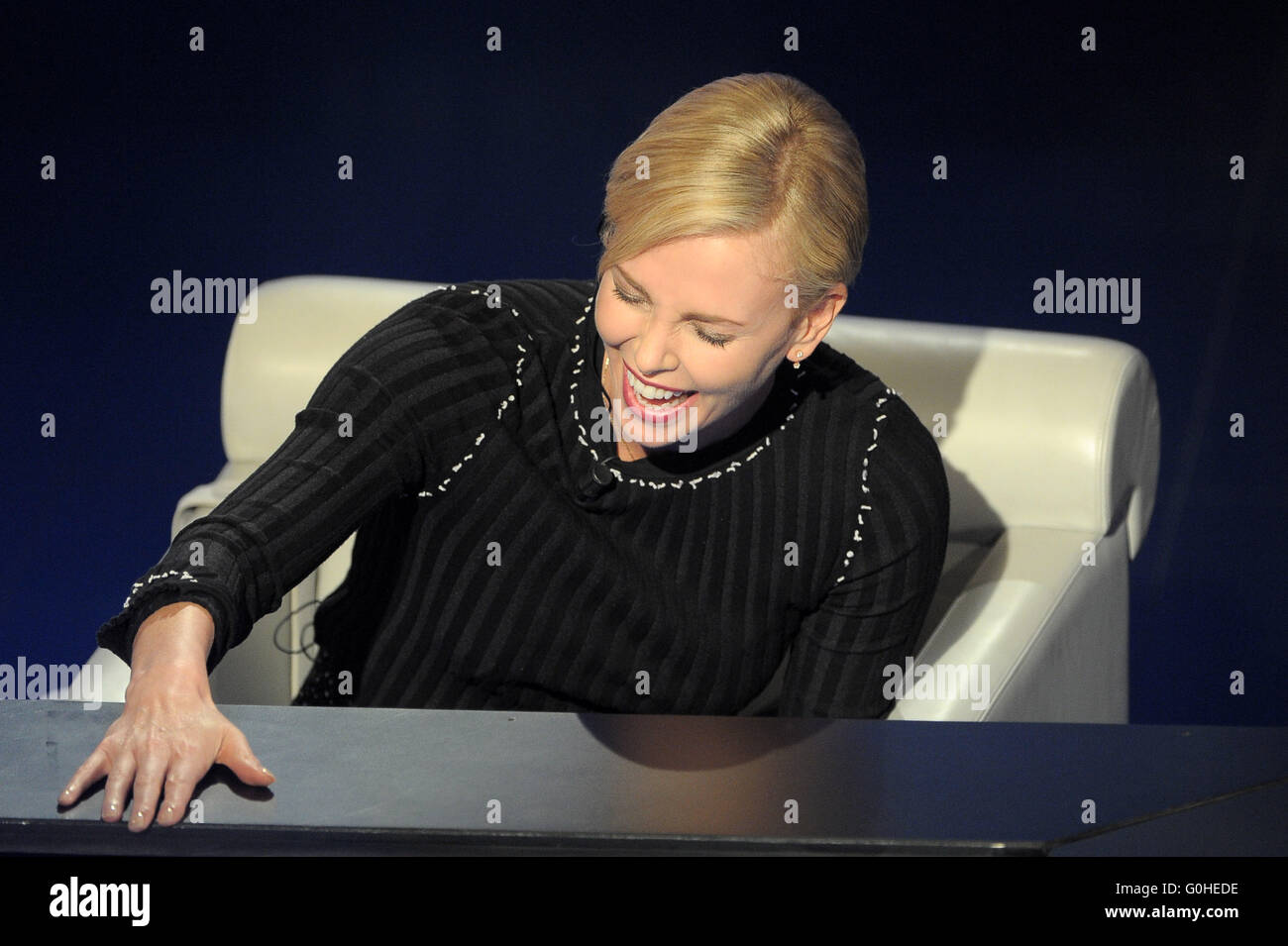 Charlize Theron appears on the TV show 'Che tempo che fa' in Milan ...