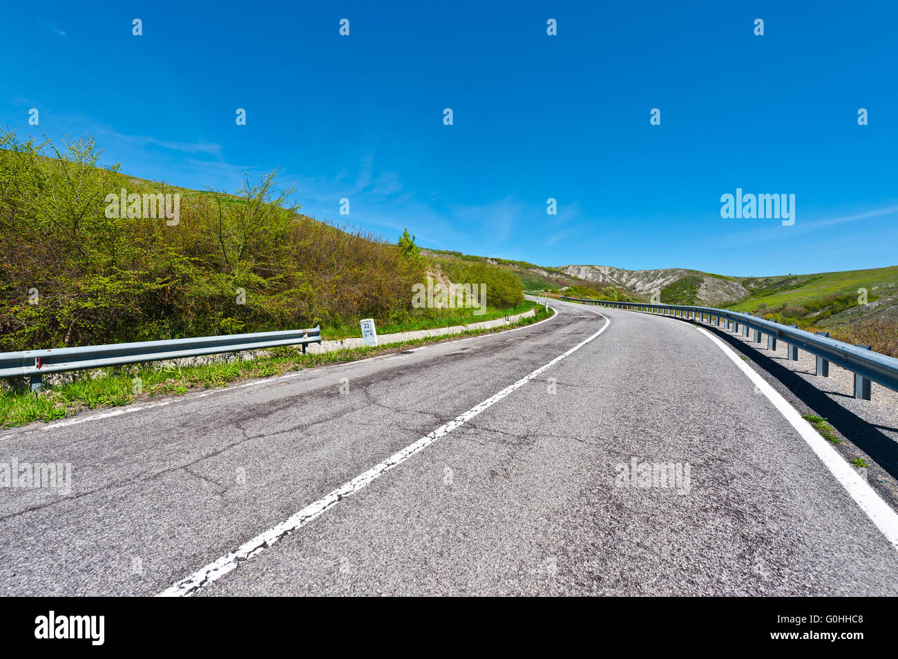 Road ecology hi-res stock photography and images - Alamy
