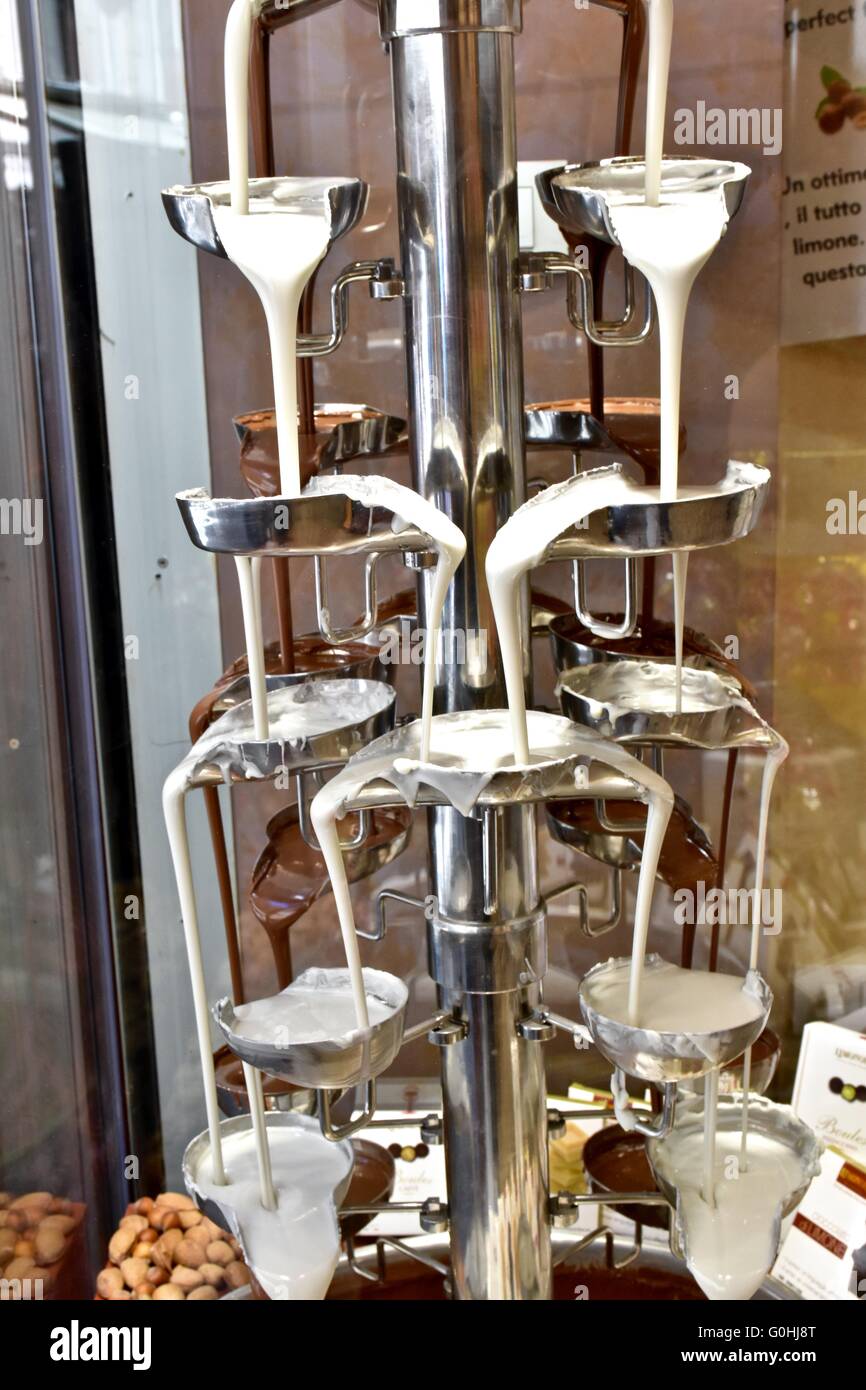 Chocolate Waterfall Machine