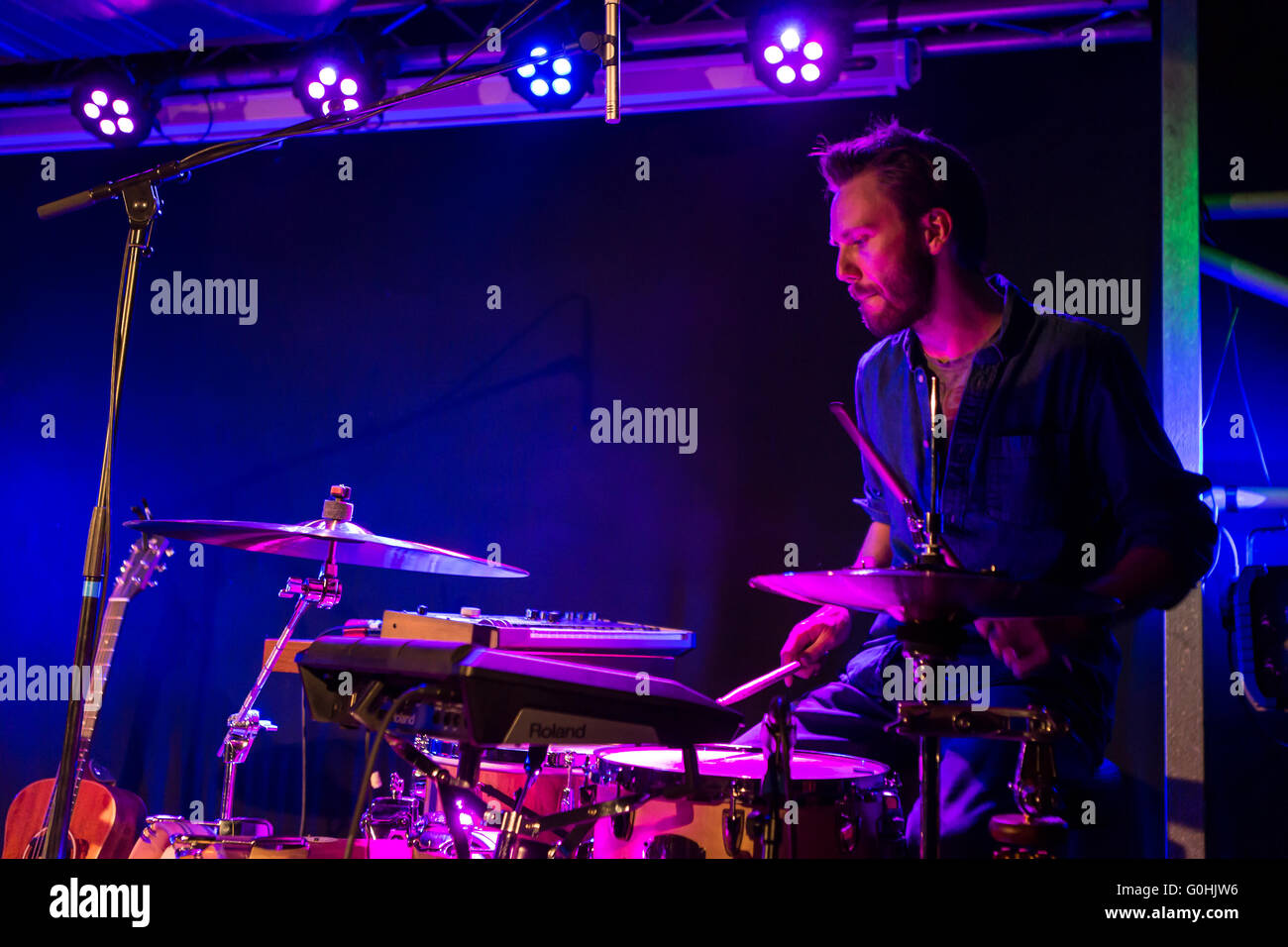 Lina button hi-res stock photography and images - Alamy