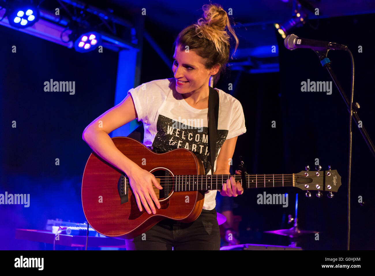 Lina button hi-res stock photography and images - Alamy