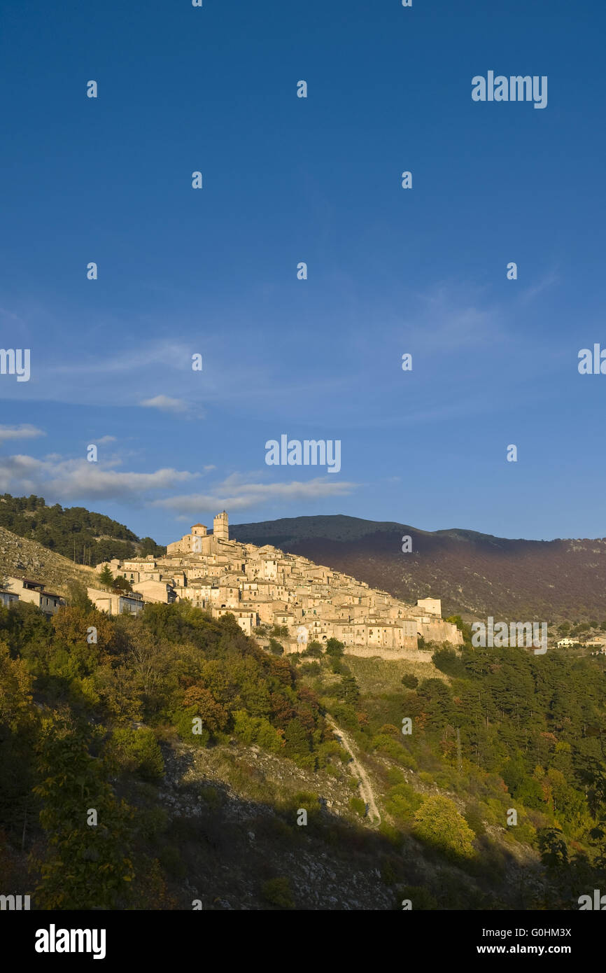 Castelmonte abruzzo italy europe hi-res stock photography and images ...