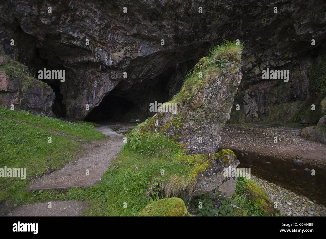 Scottish cave hi-res stock photography and images - Alamy