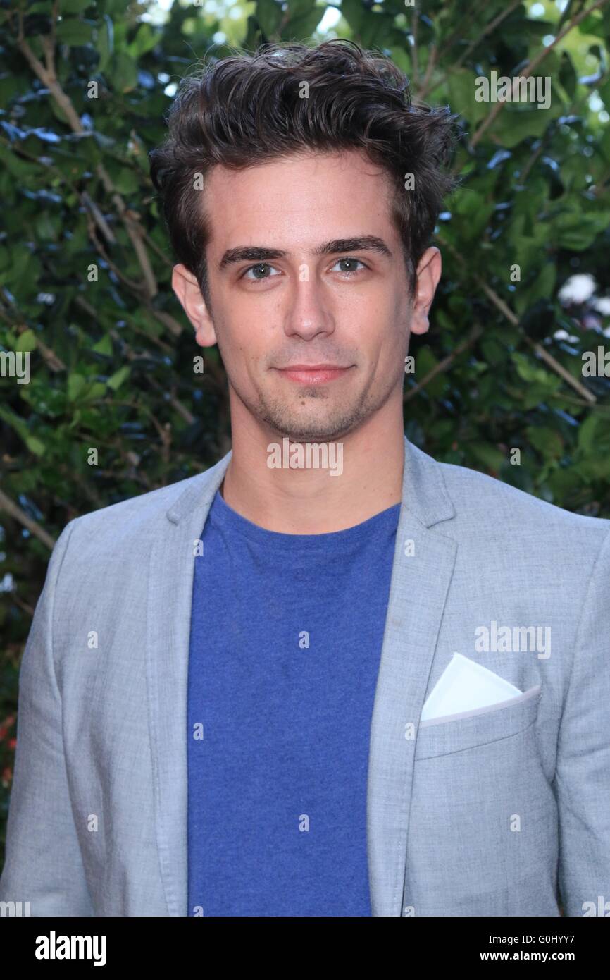 Red Carpet Premiere of Award Winning Film 'Sabre Dance' Hosted by ...