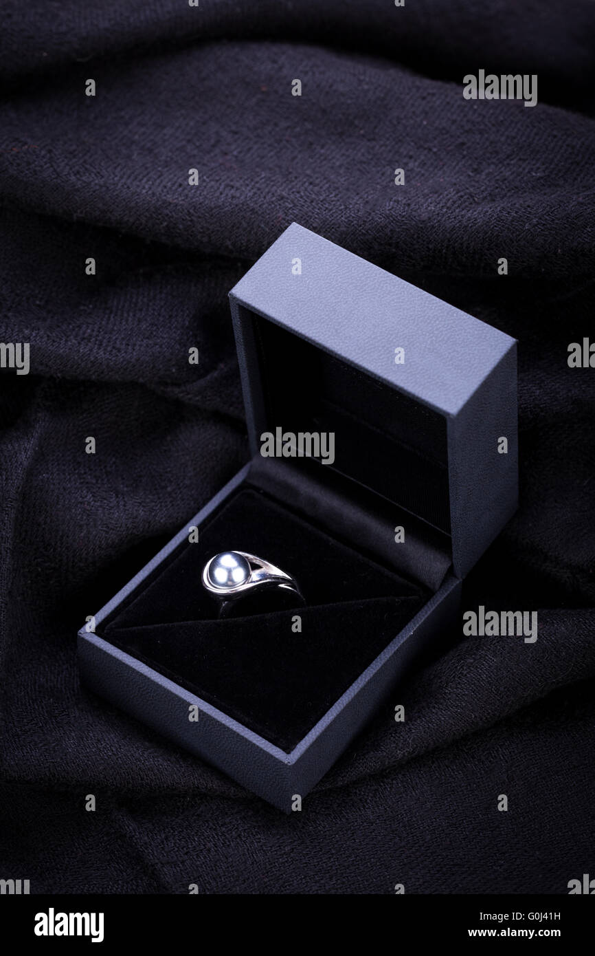 Diamond engagement ring in a box Stock Photo - Alamy