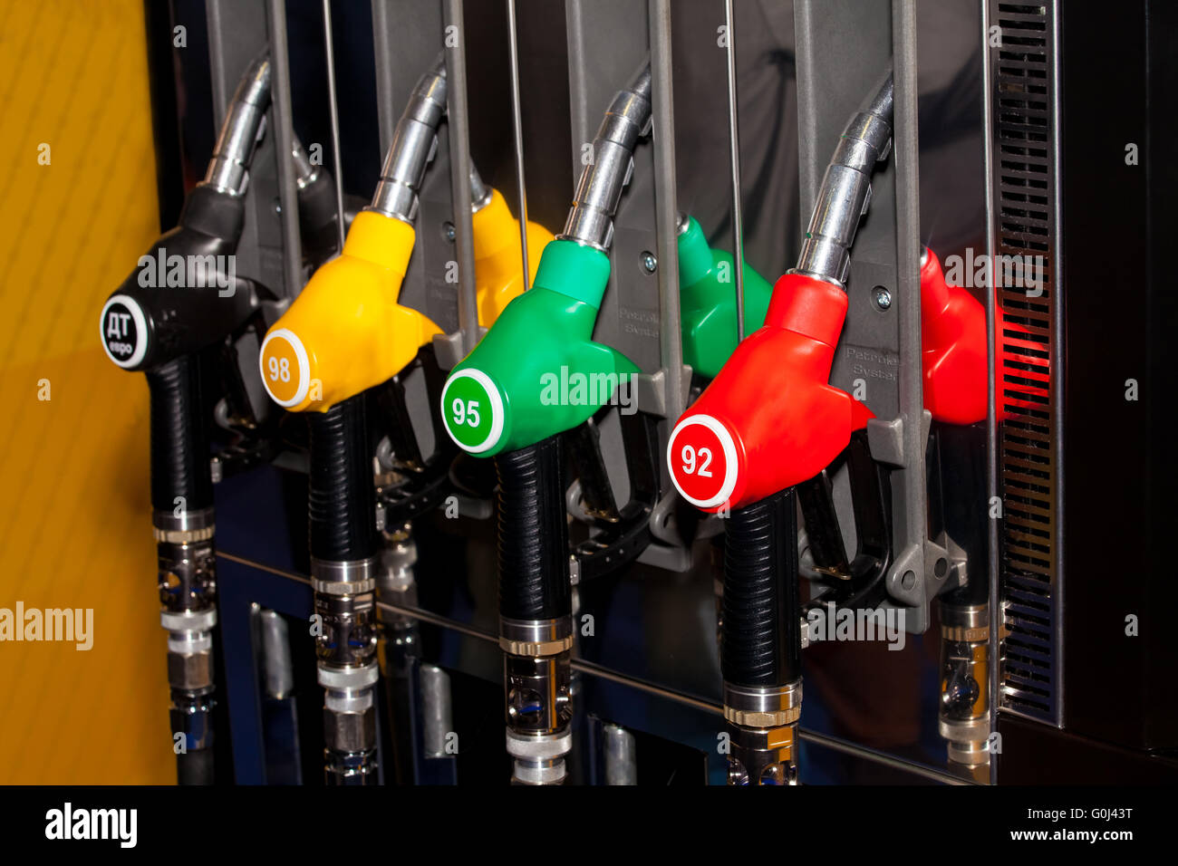 Green gas pump gun hi-res stock photography and images - Alamy