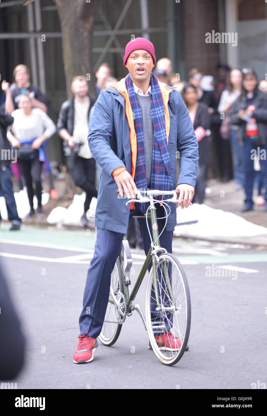 Will Smith on the film set of 'Collateral Beauty' Featuring: Will Smith ...