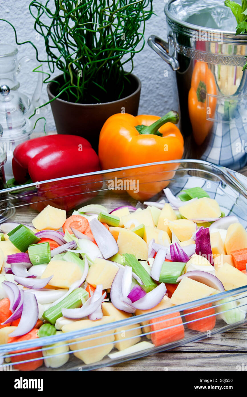 Vegetables ready for cooking hi-res stock photography and images - Alamy