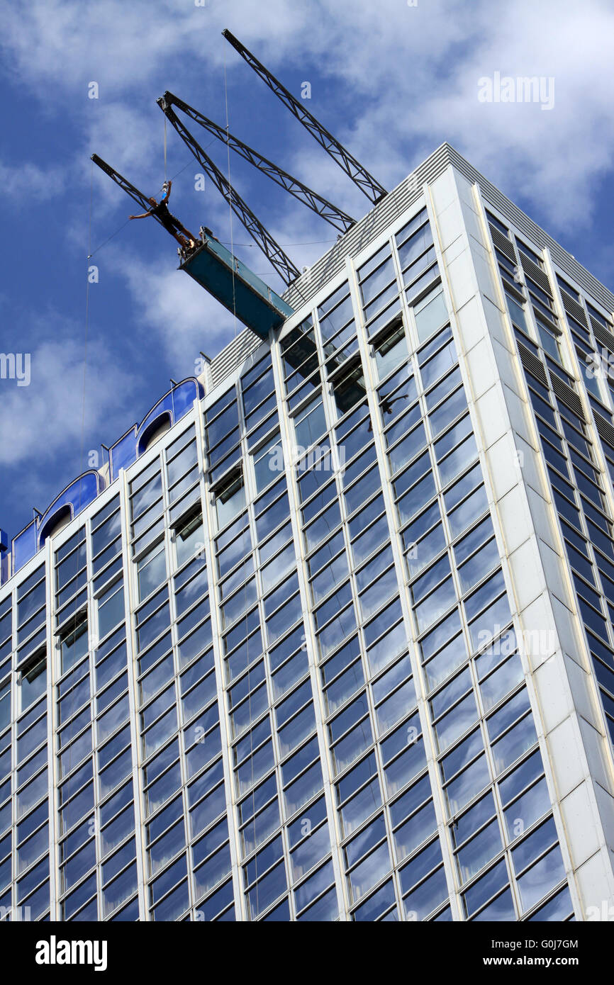 Bungee and base jumping hi-res stock photography and images - Alamy