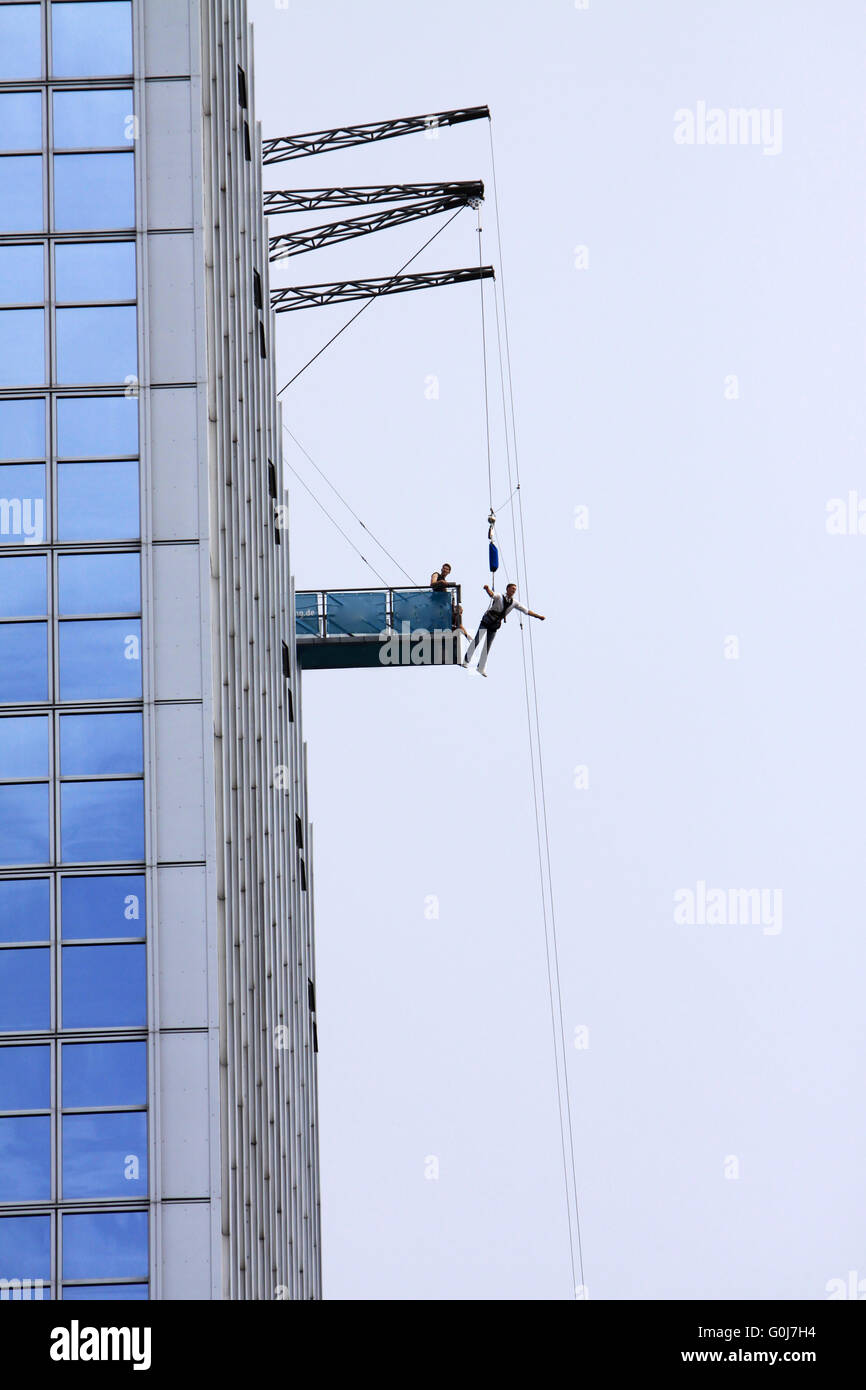Base jumping building hi-res stock photography and images - Alamy