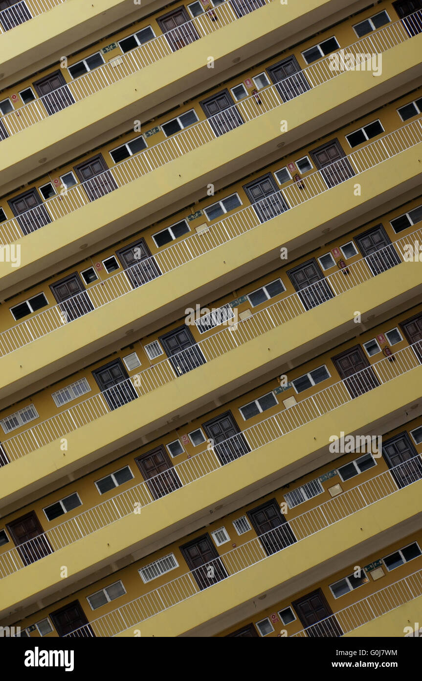 Monotone facade hi-res stock photography and images - Alamy