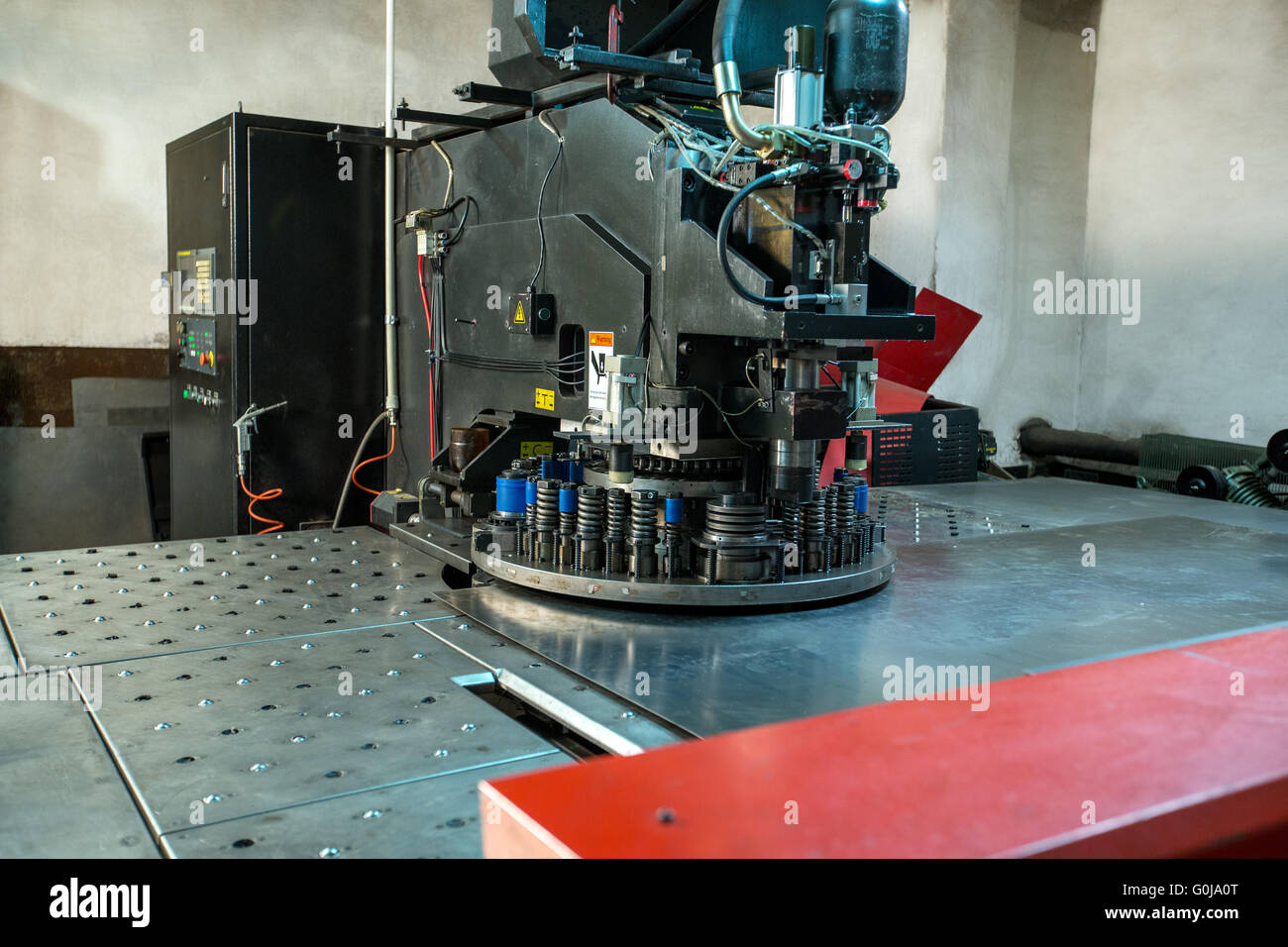 Cylinder punch machine hi-res stock photography and images - Alamy