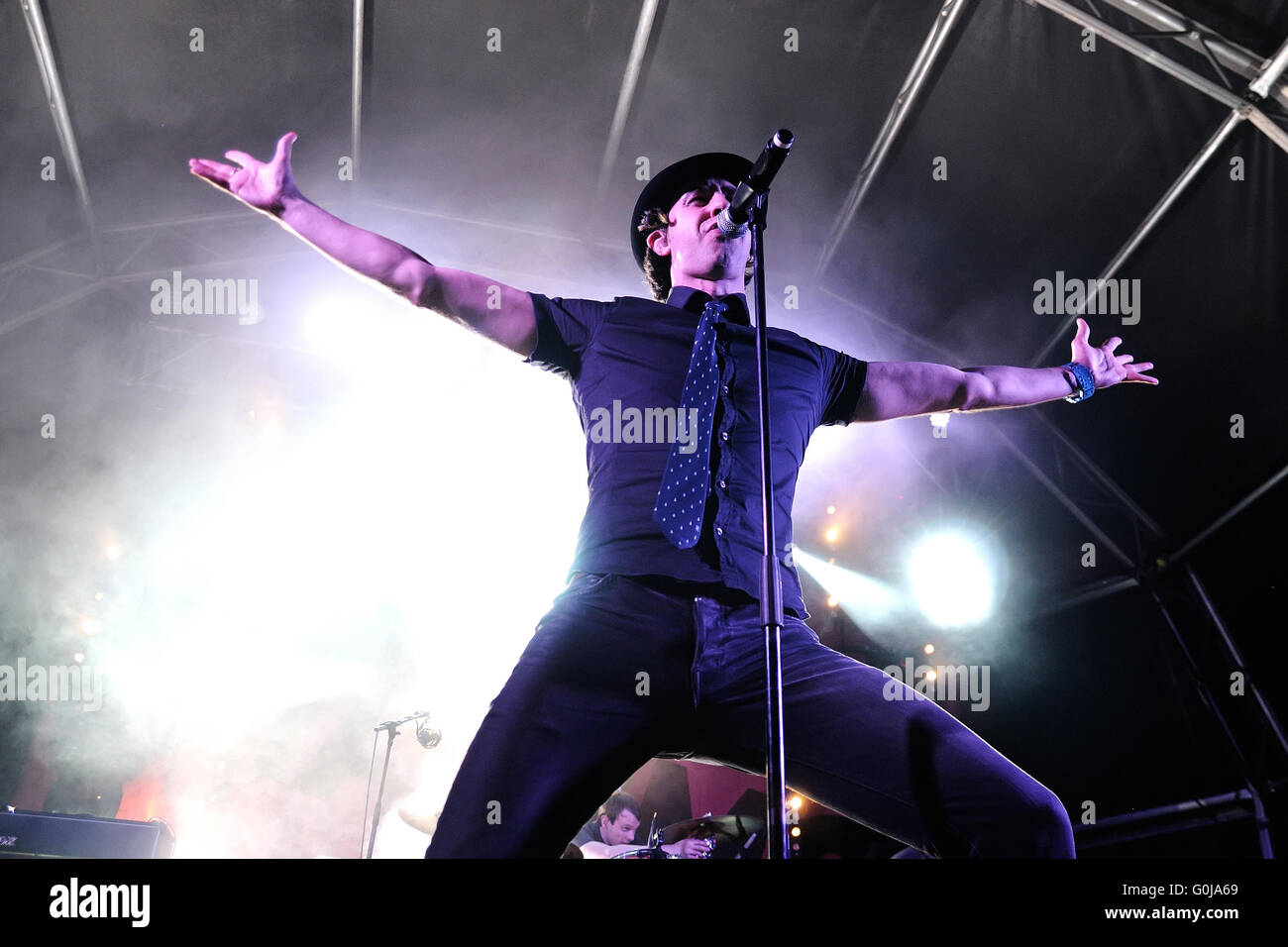 Maximo park tour hi-res stock photography and images - Alamy
