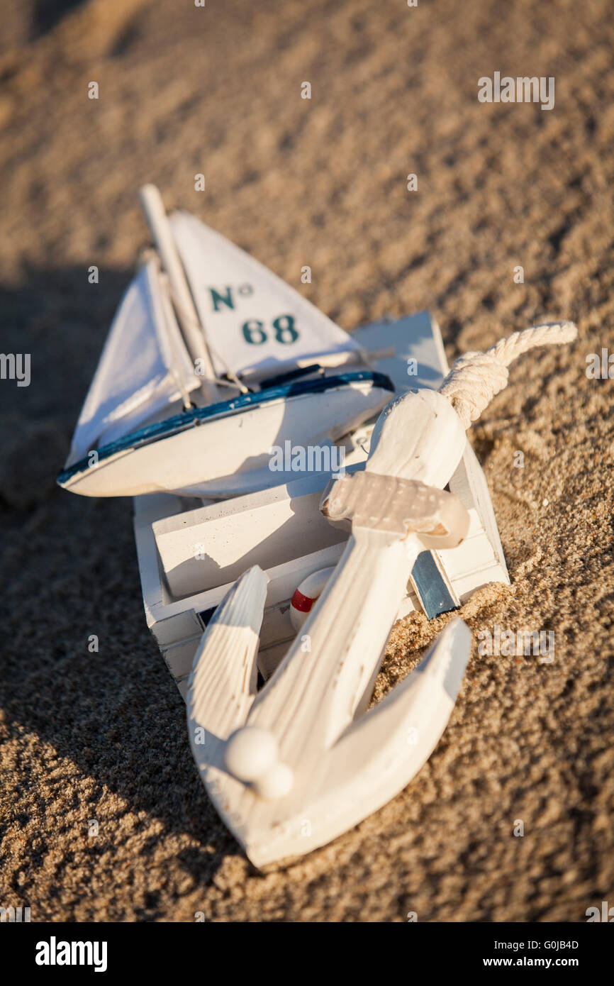 Seashell boat hi-res stock photography and images - Alamy