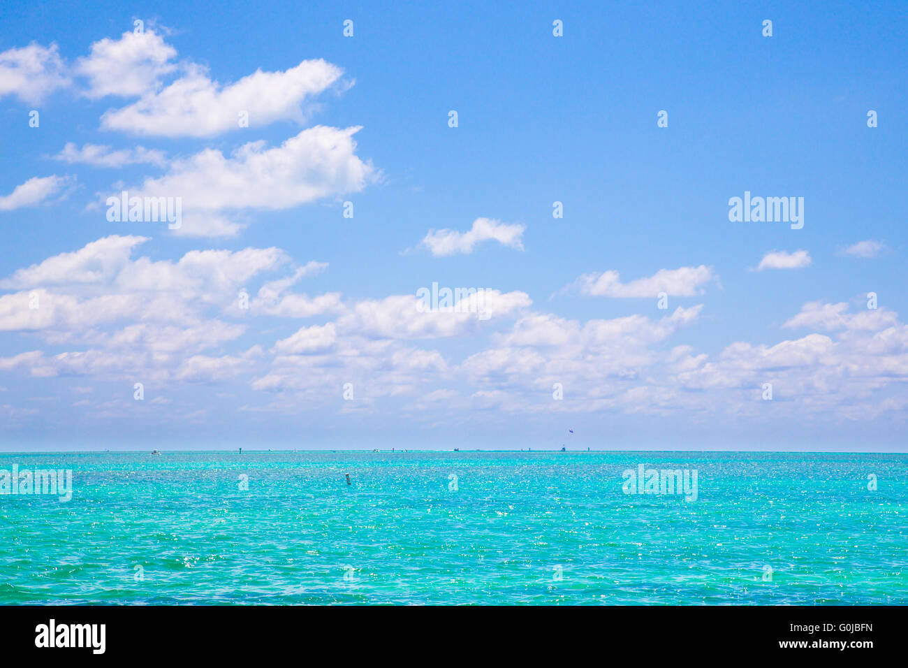 Tropical ocean view hi-res stock photography and images - Alamy