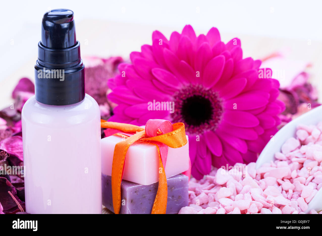 aroma wellness cosmetic beauty objects Stock Photo - Alamy