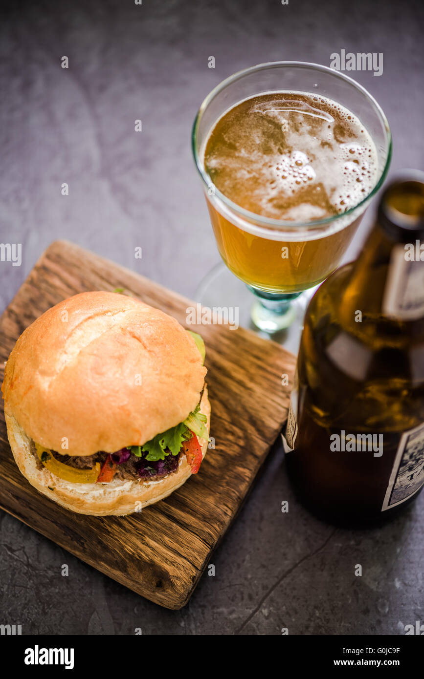 American gastro pub hi-res stock photography and images - Alamy