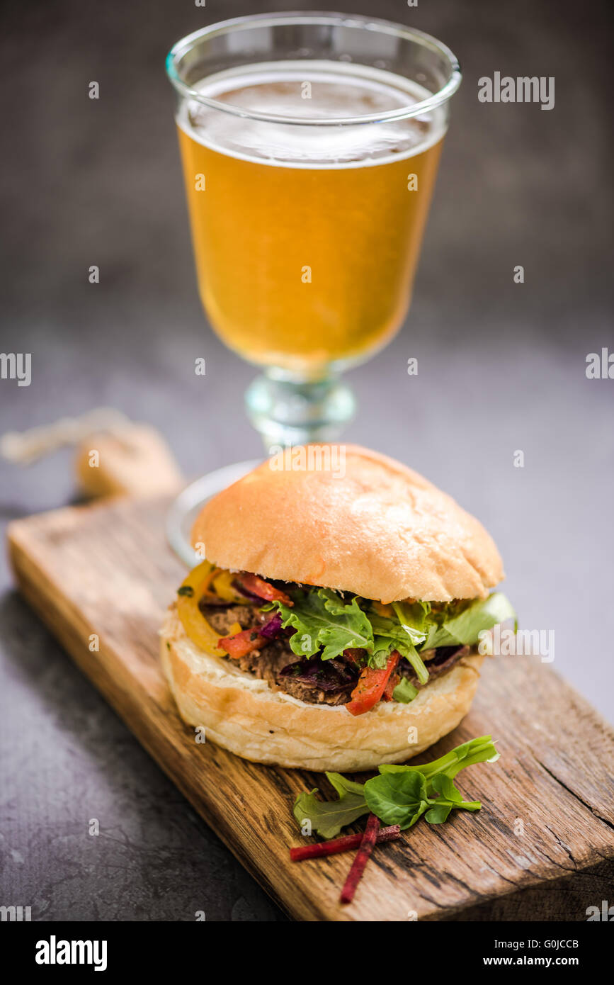 American gastro pub hi-res stock photography and images - Alamy