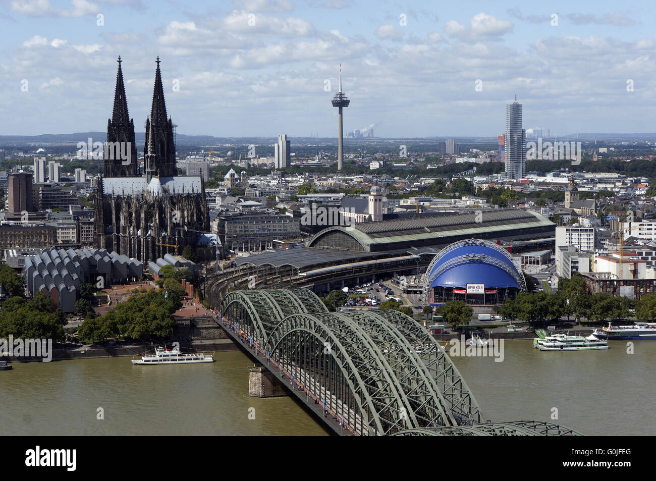 Blick vom Cologne Triangle Stock Photo - Alamy