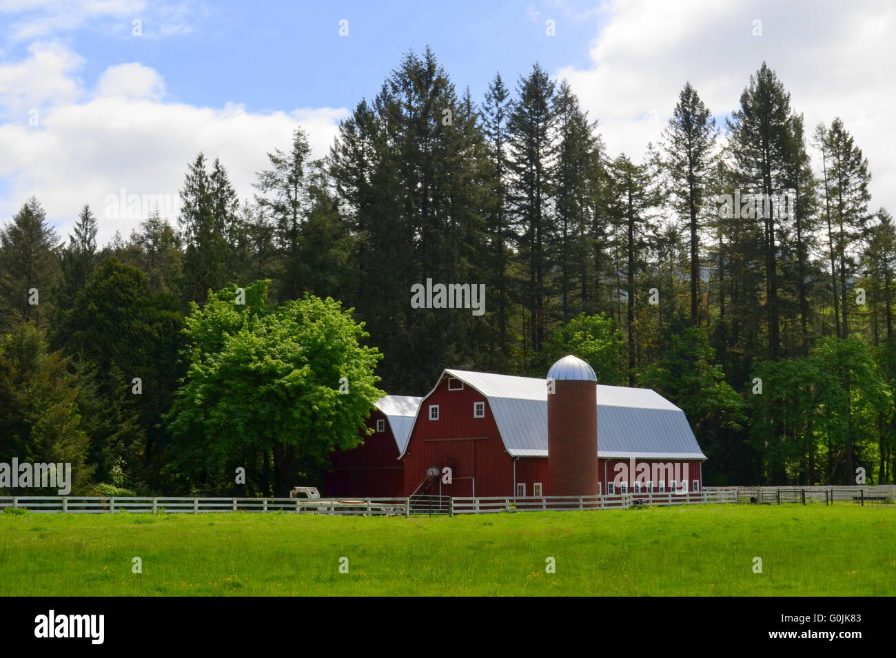 Barn at the farm Stock Photo - Alamy