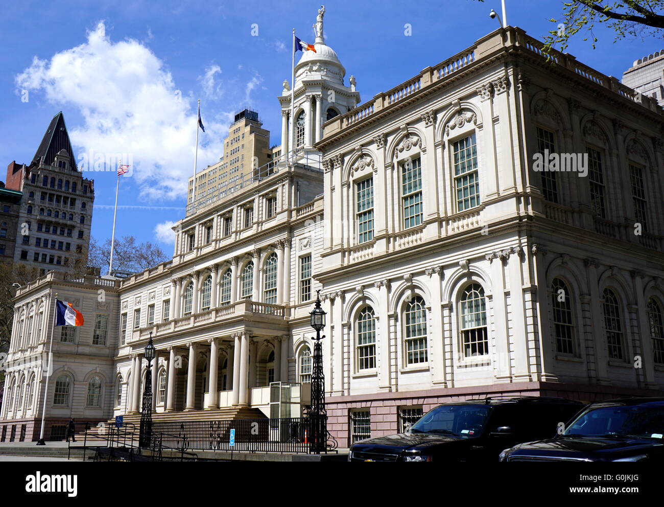New york city city hall hi-res stock photography and images - Alamy