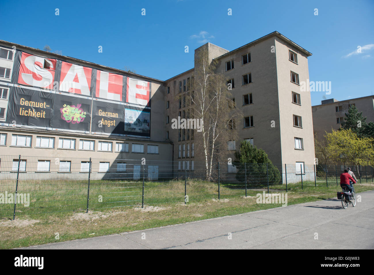 Binz, Germany. 21st Apr, 2016. A view of Block 5 of the heritage ...