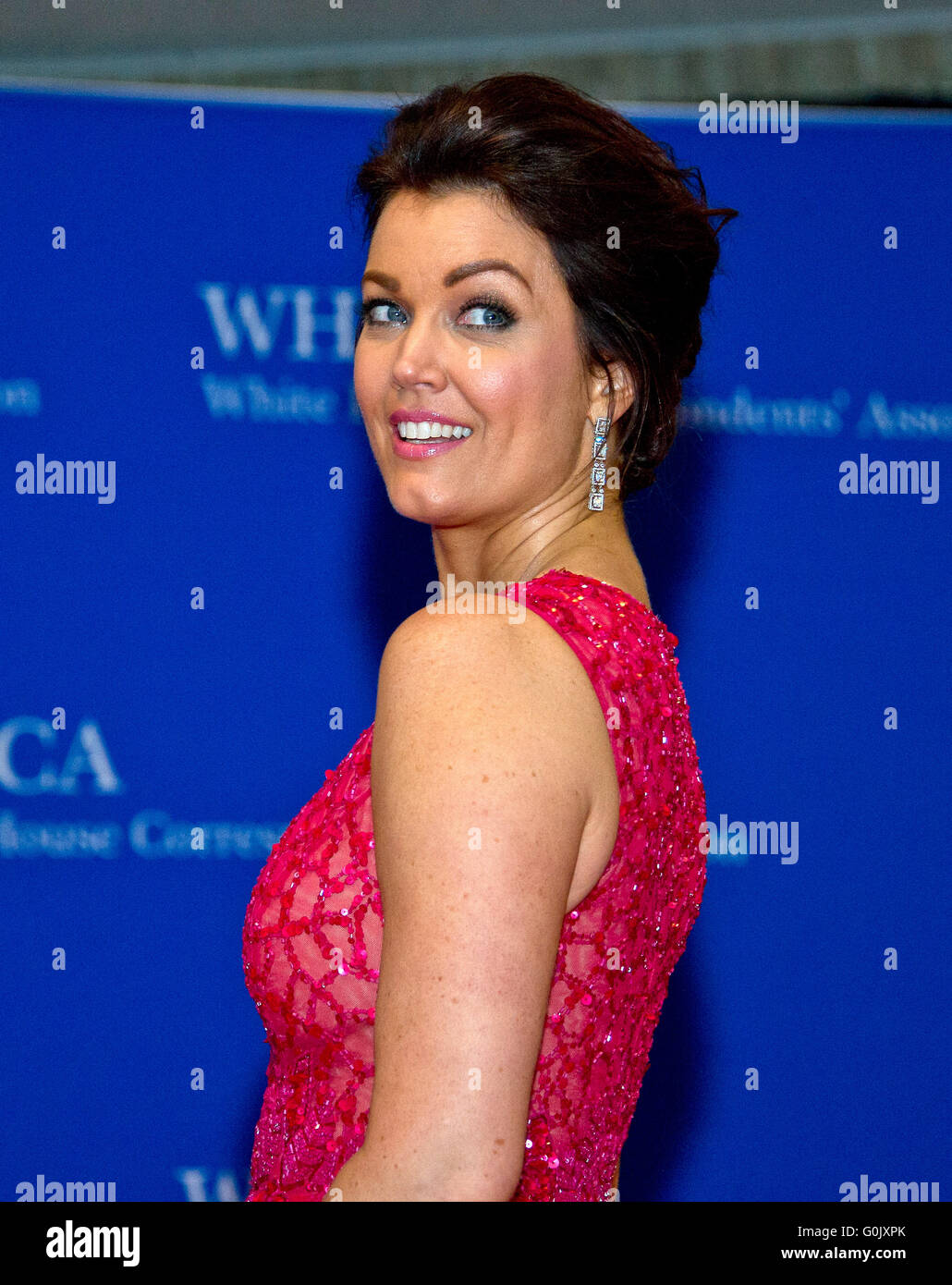 Washington, DC, USA. 30th Apr, 2016. Actress Bellamy Young arrives for ...