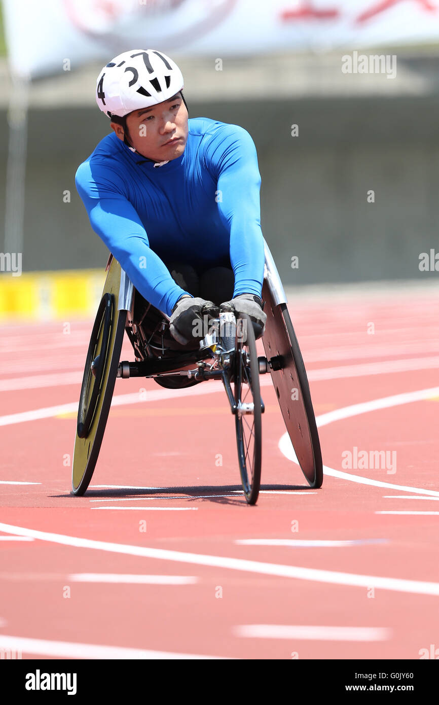 Coca Cola West Sports Park, Tottori, Japan. 30th Apr, 2016. Masayuki ...