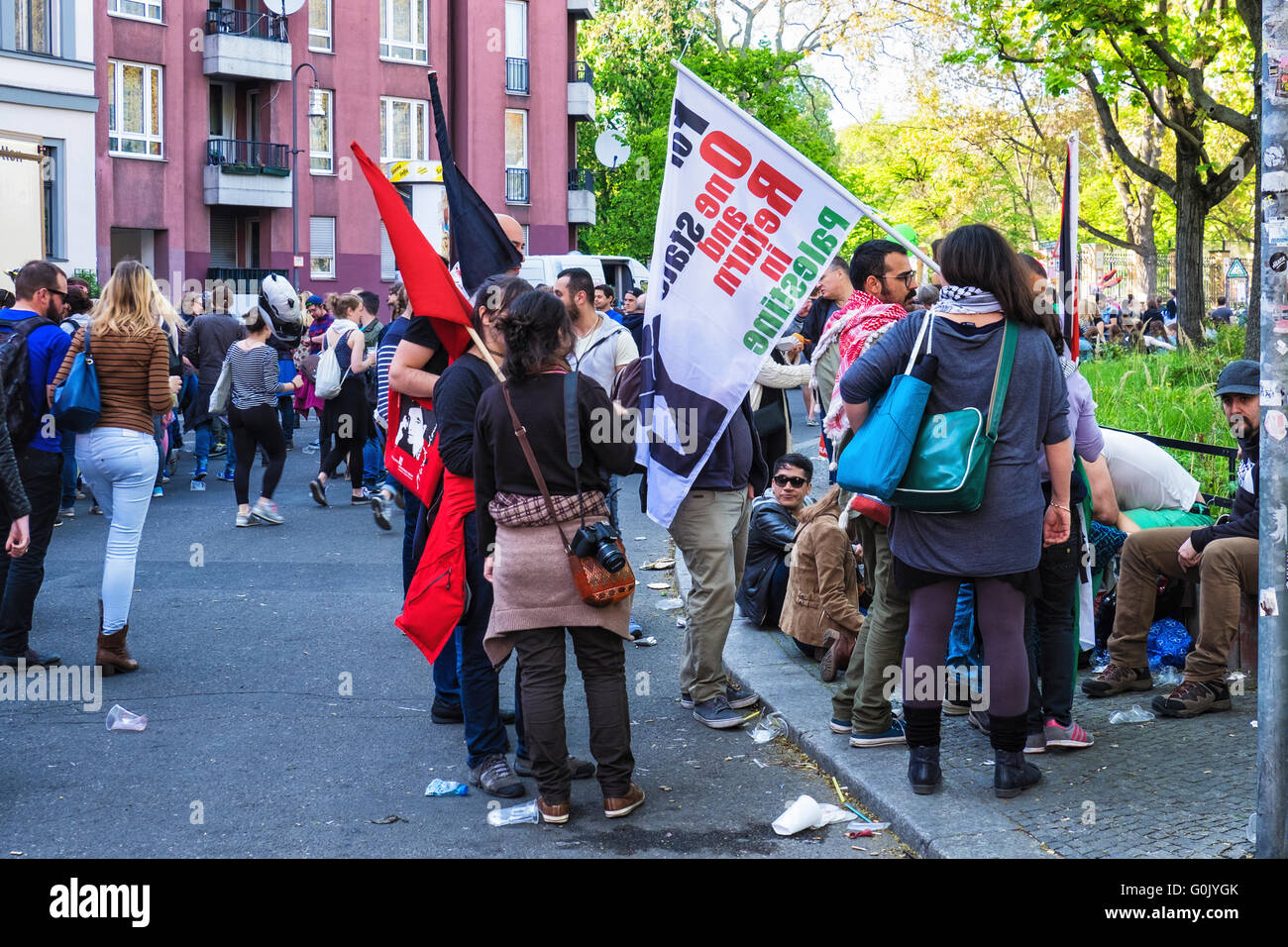 Mayfest hi-res stock photography and images - Alamy