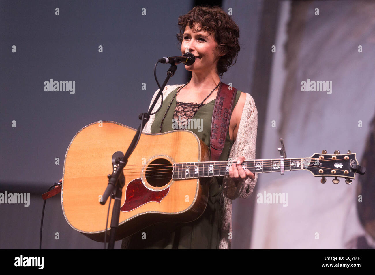 Sarah lee hi-res stock photography and images - Alamy