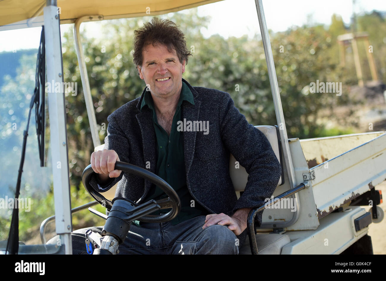Tom stuart smith hi-res stock photography and images - Alamy