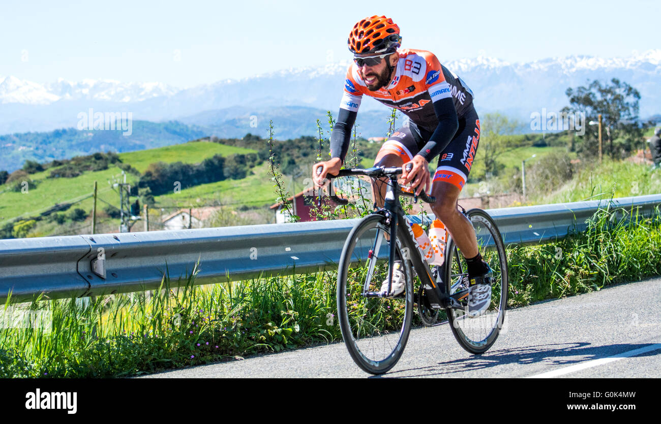 Munco, Spain. 2nd May, 2016. William Guzman (Inteja MMR Dominican Team ...