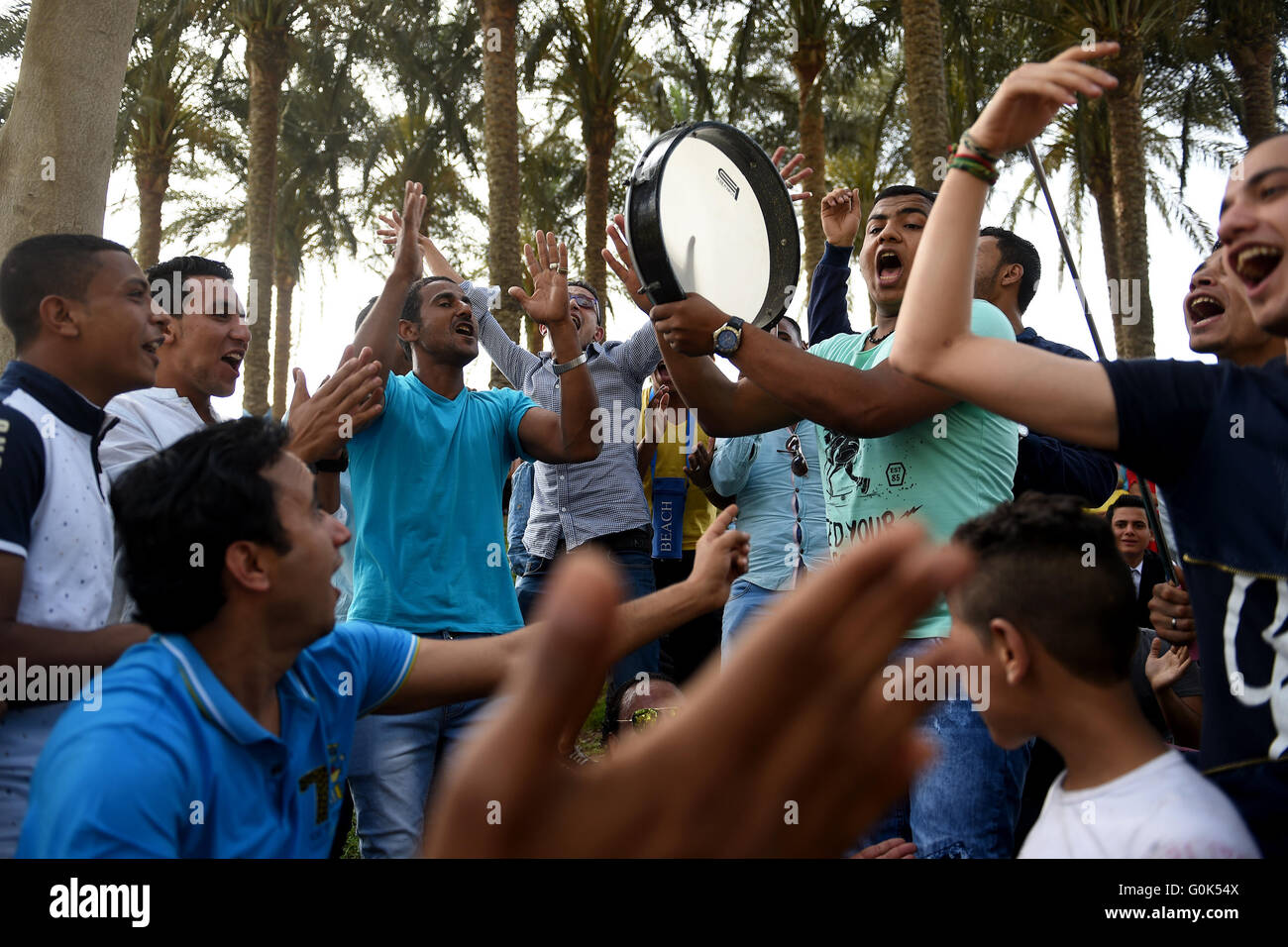 Cairo. 2nd May, 2016. People sing and dance as they celebrate the Sham ...