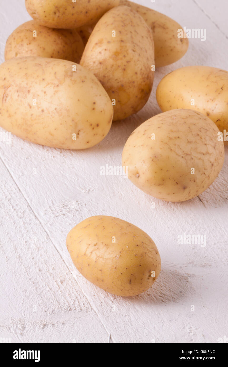Farm fresh washed whole potatoes Stock Photo - Alamy