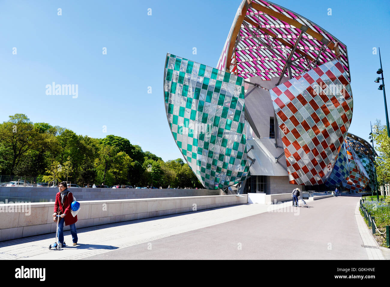 Observatory of Light by Daniel Buren on the Louis Vuitton Fondation by ...