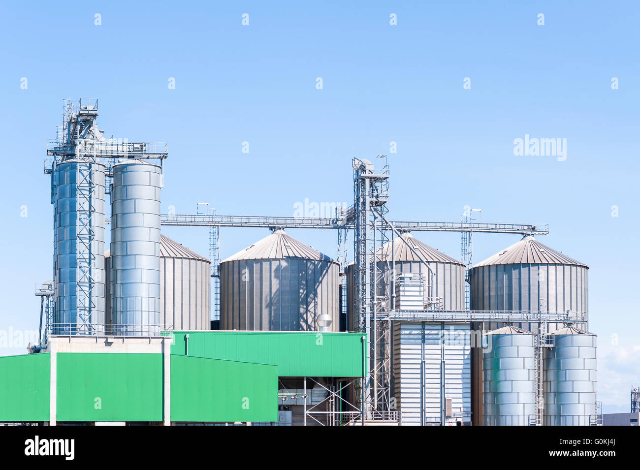 Biomass storage silos hi-res stock photography and images - Alamy