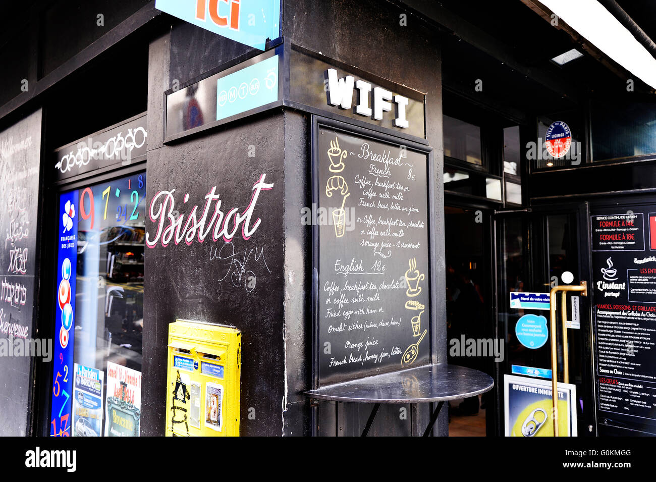 Bistrot set hi-res stock photography and images - Alamy