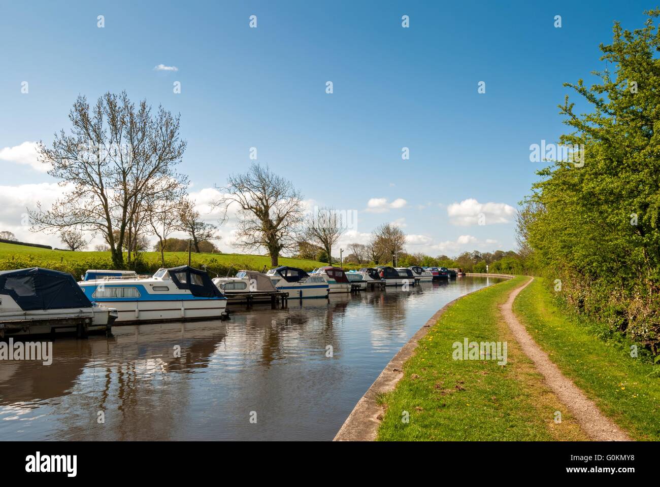 Lancaster canal, Galgate Stock Photo - Alamy