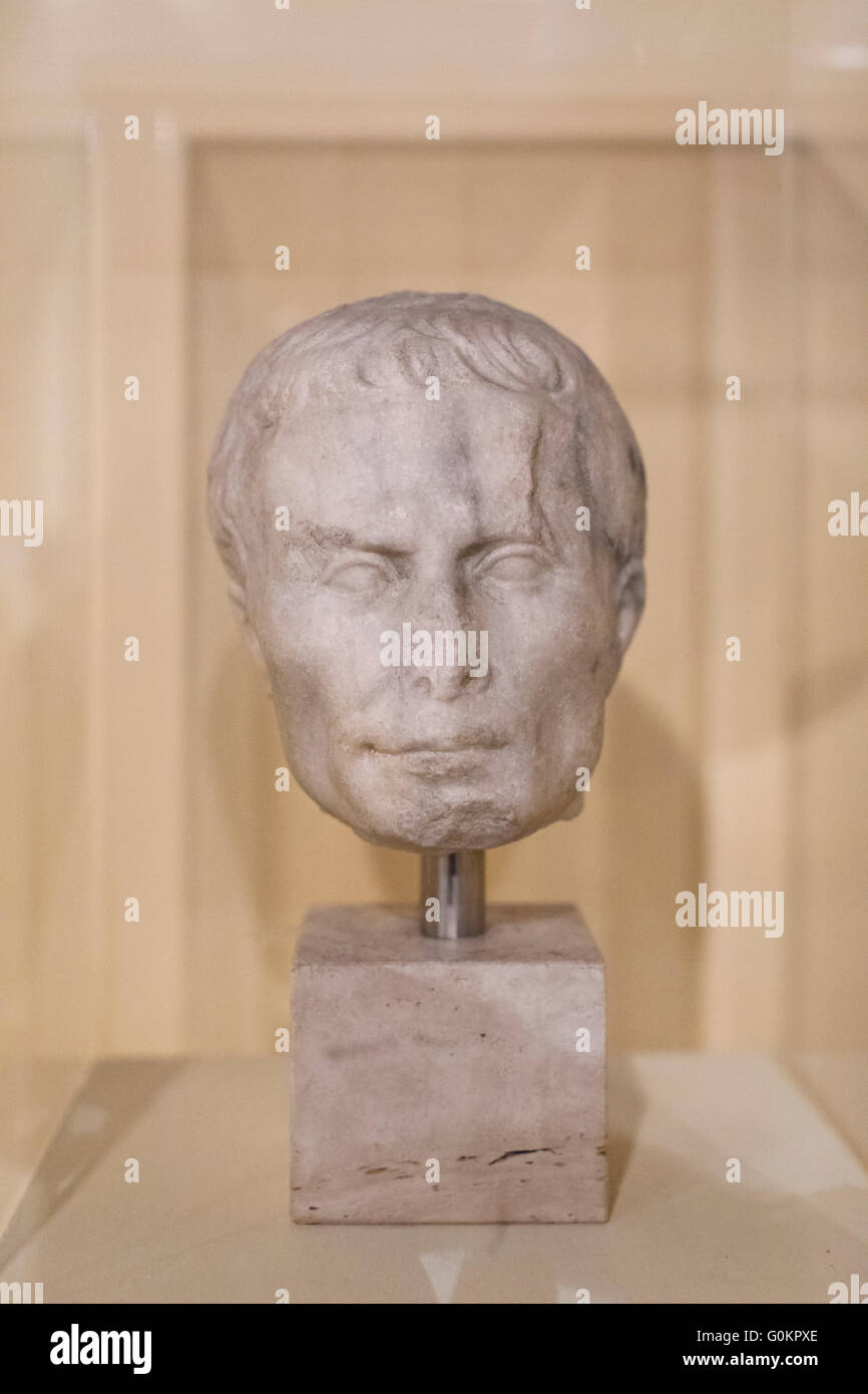 Portrait Of Julius Caesar High Resolution Stock Photography and Images ...