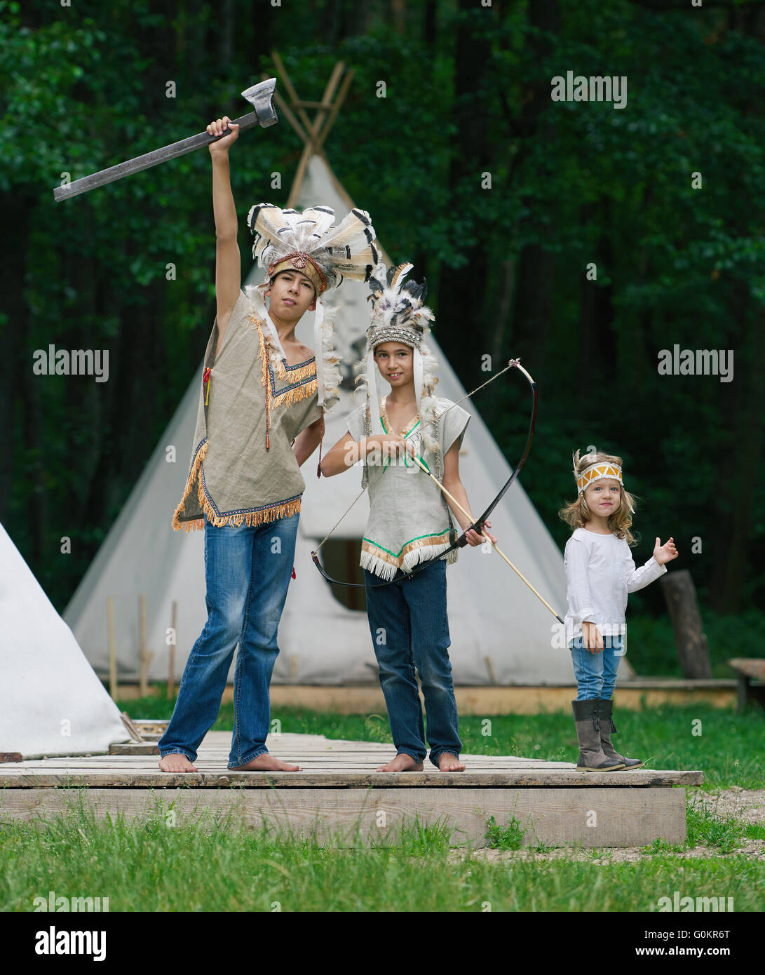 happy children playing native american Stock Photo - Alamy