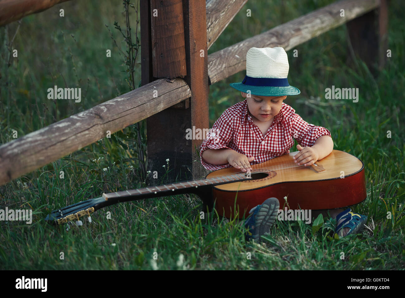 Its cool to be cowboy hi-res stock photography and images - Alamy