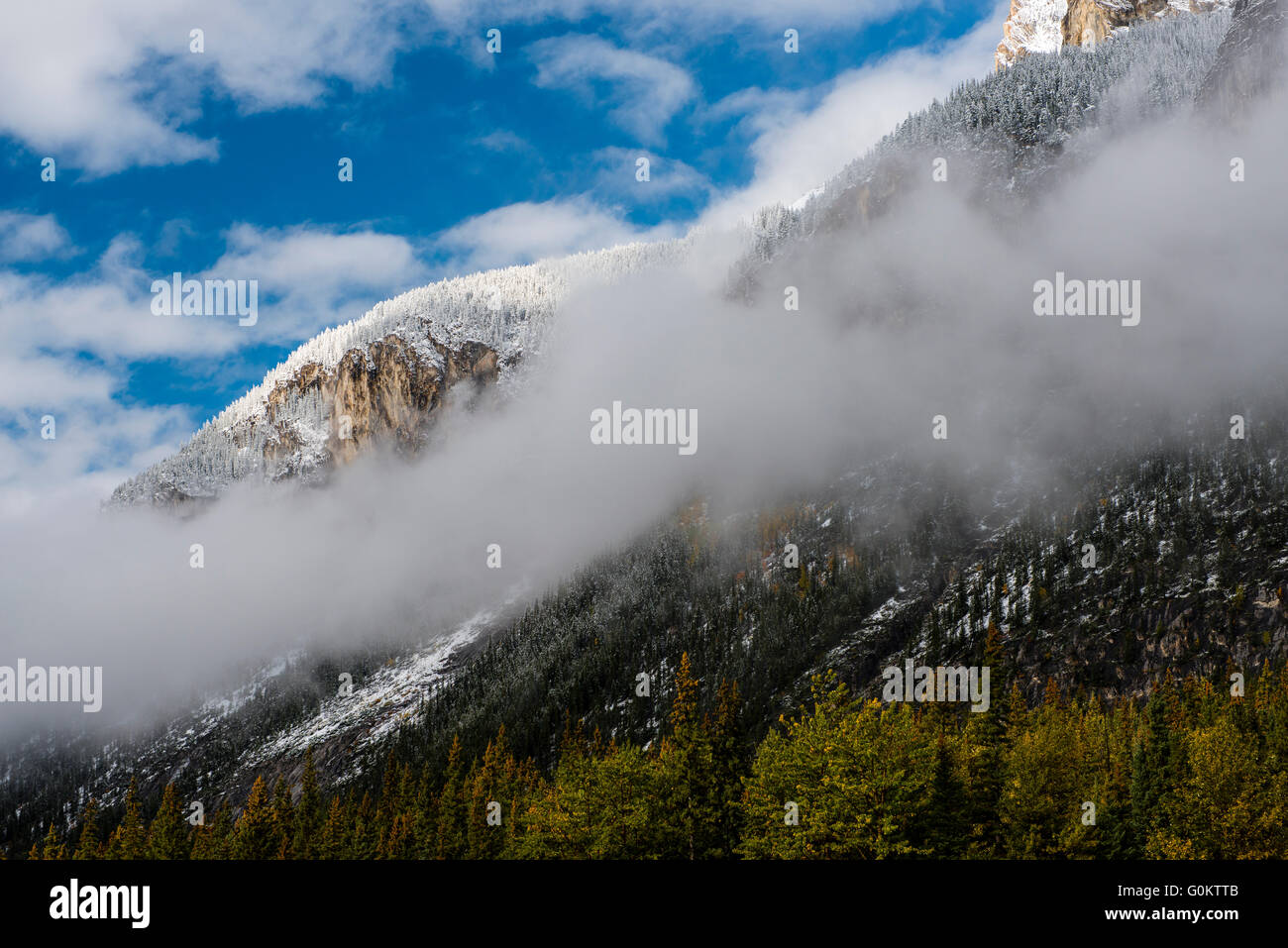 Cascade Mountain, Banff National Park, canadian Rocky Mountains ...