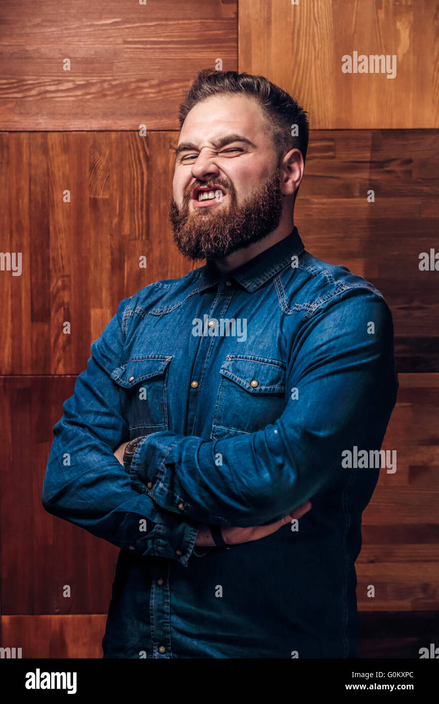 Grinning guy hi-res stock photography and images - Alamy
