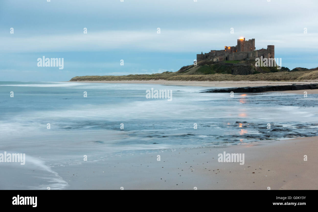 Stag rock bamburgh hi-res stock photography and images - Alamy