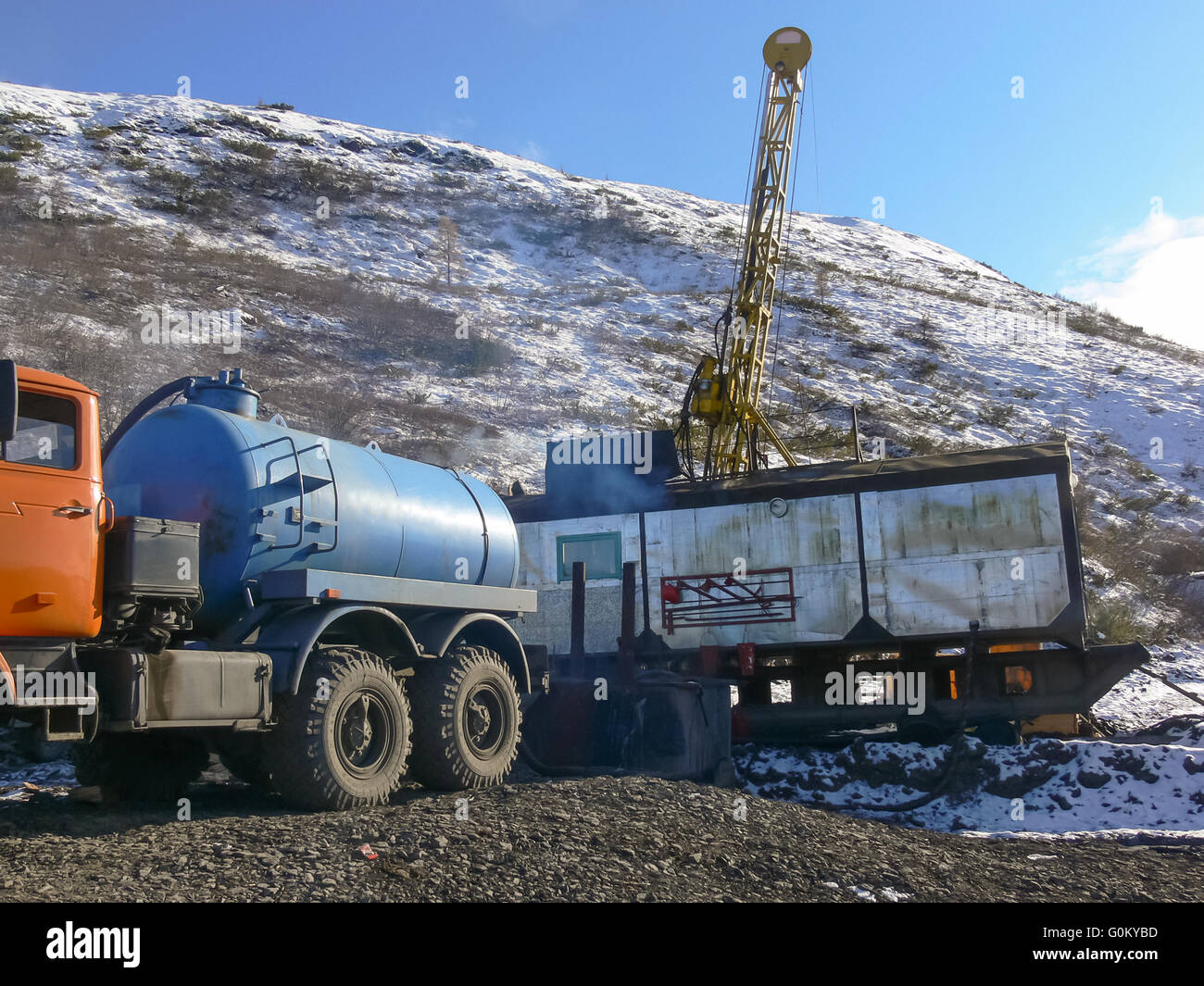 Core drilling gold exploration hi-res stock photography and images - Alamy