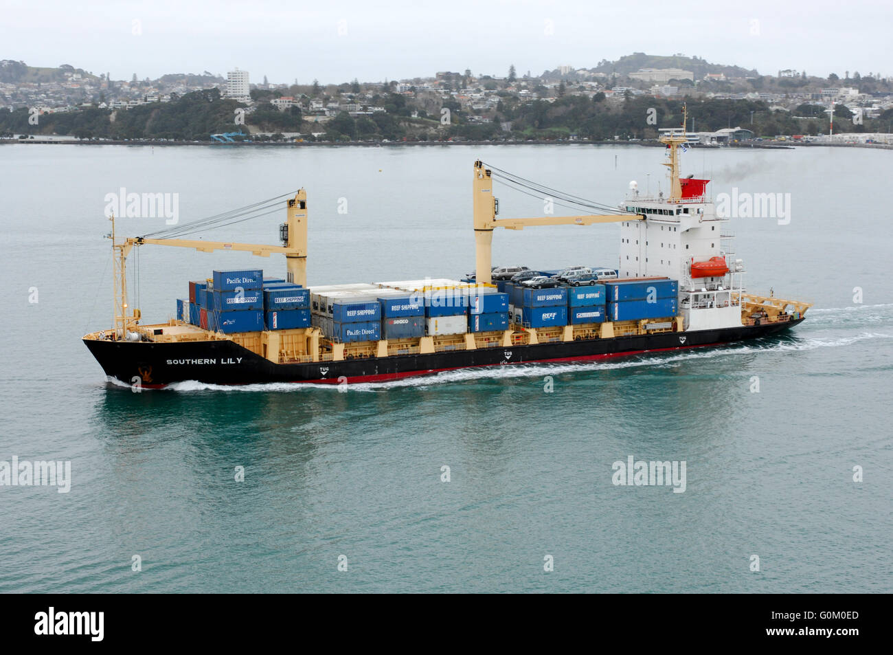 Container ship Southern Lily heads out of Auckland Harbour with ...