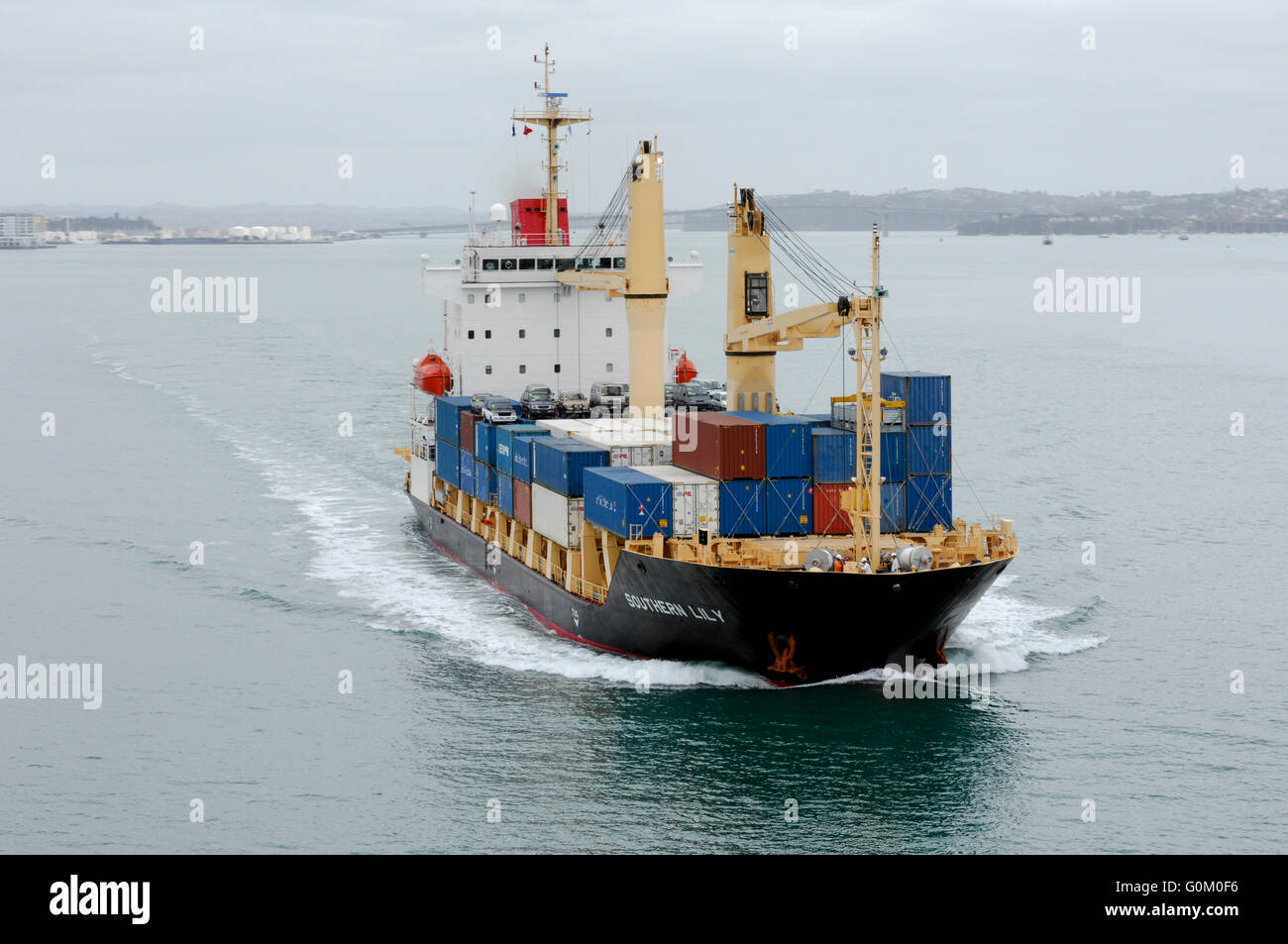 Container ship Southern Lily heads out of Auckland Harbour with ...